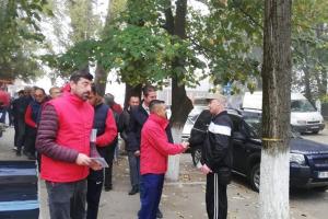 Fotografie din apartamentul primarului din Turnu Magurele. Danut Cuclea ...