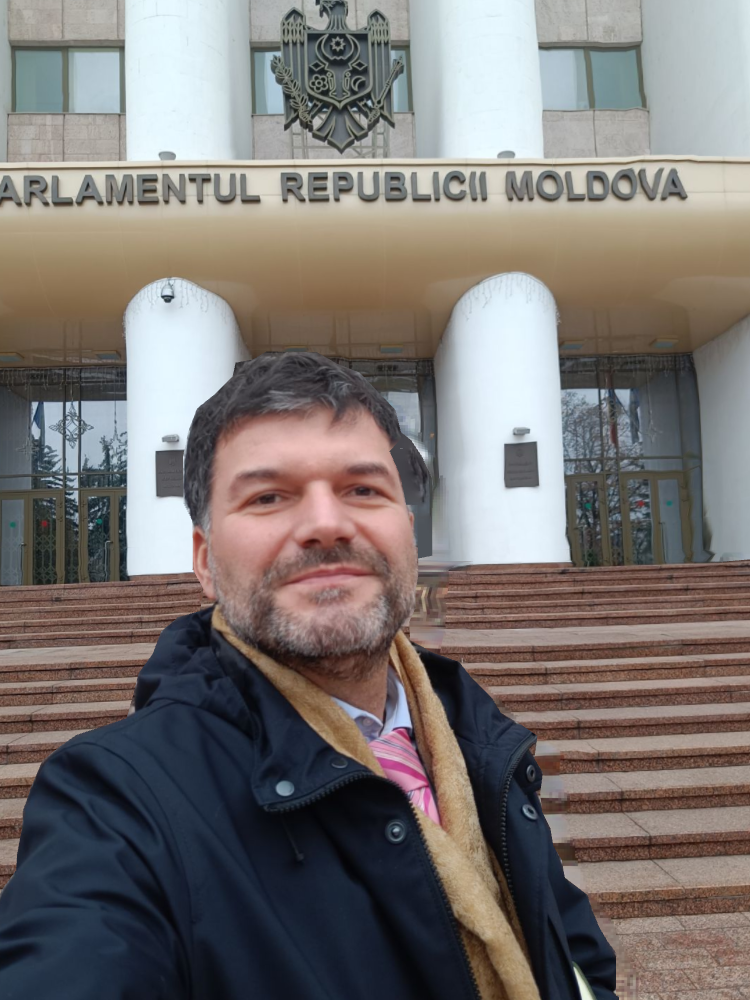 Video Octavian Berceanu face parte din echipa Maiei Sandu, care se ...